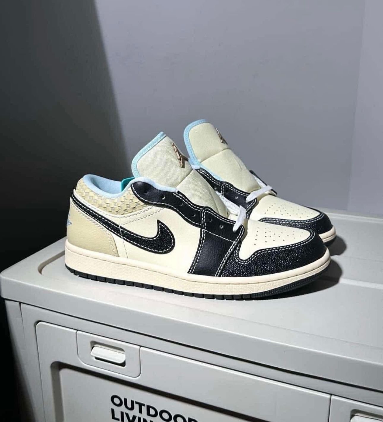First copy NIKE AIR JORDAN 1 LOW COCONUT MILK BLACK MUSLIN sneakers